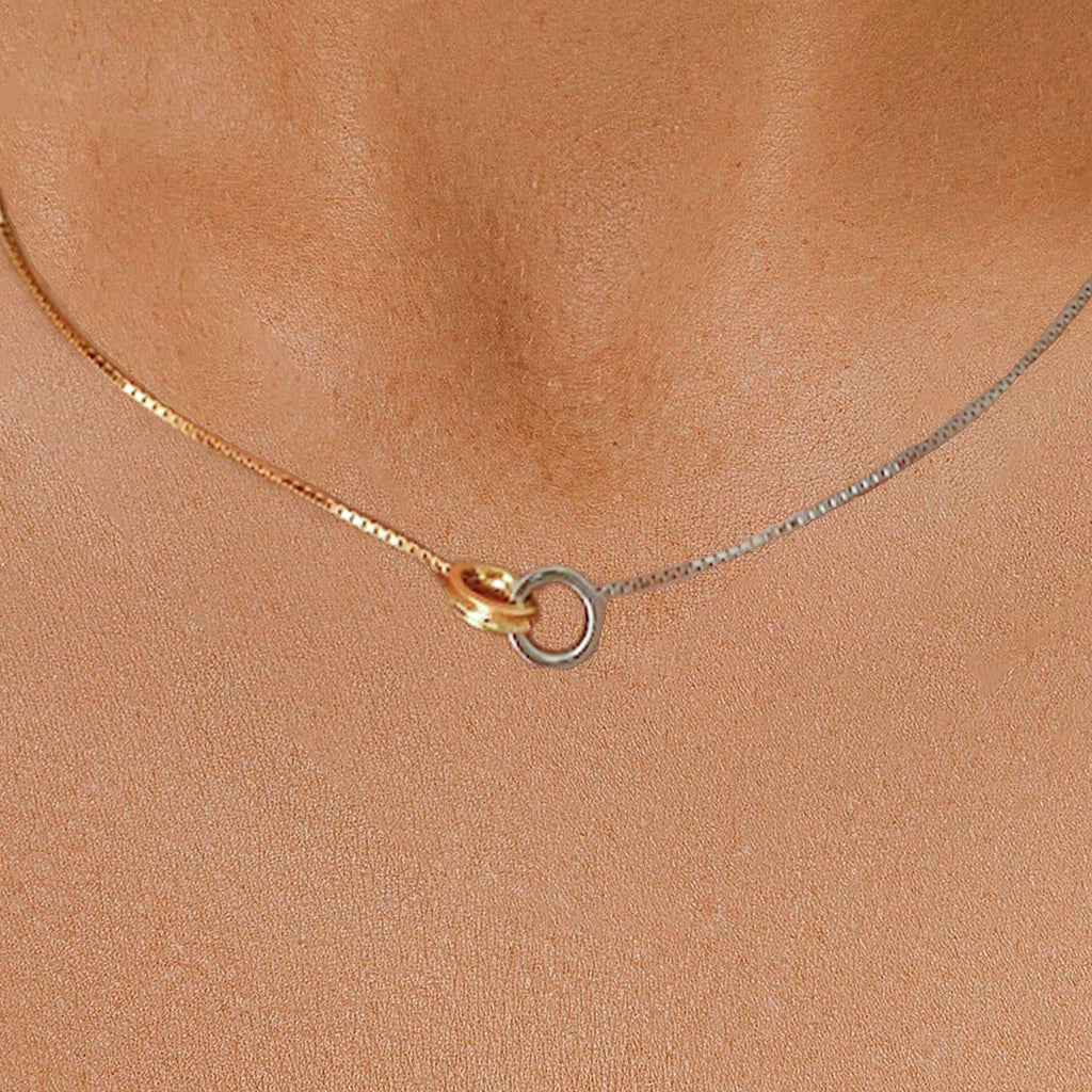 Eternity Intertwined Rings Necklace – TheCustomGoodsCo