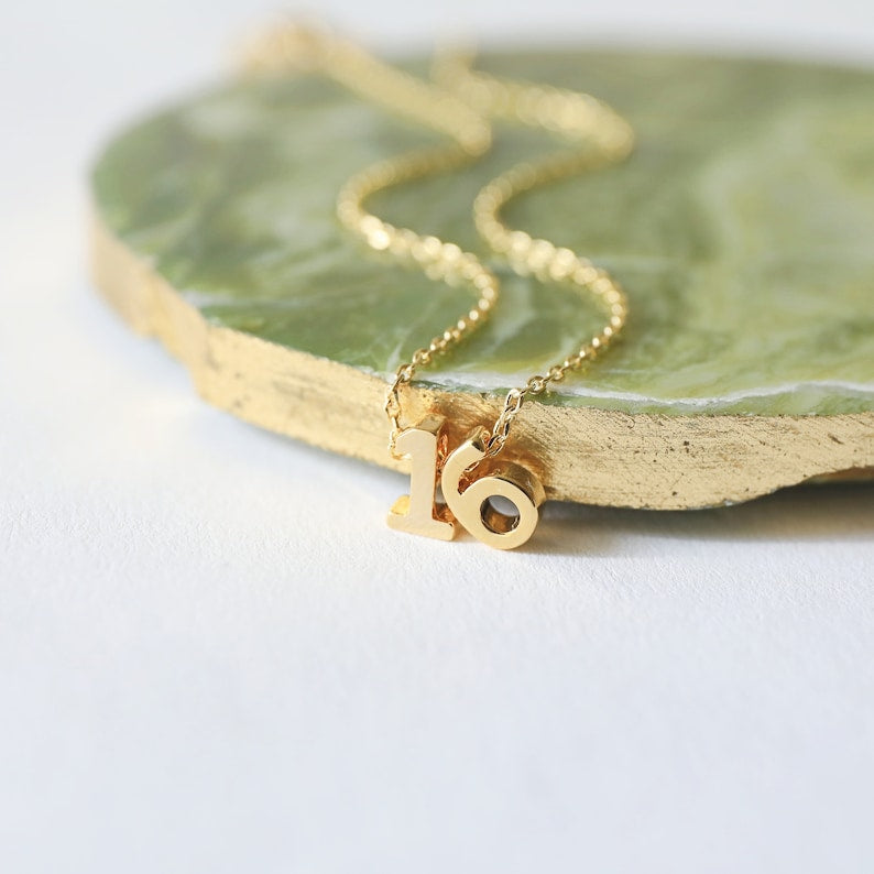 Personalized Number Necklace – TheCustomGoodsCo